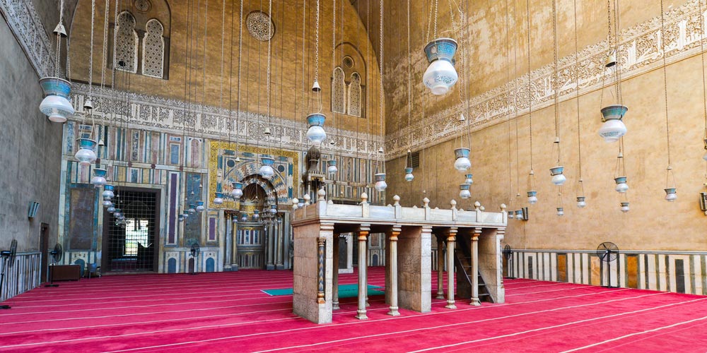 Sultan Hassan Mosque - Sultan Hassan Madrasa - Sultan Hassan Mosque in ...