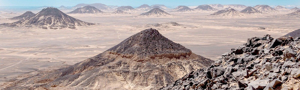 Overnight Safari Trip to Bahariya and the White Desert from Cairo