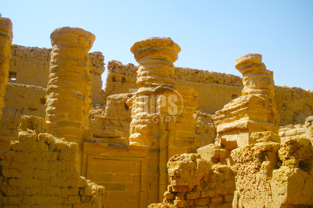 Kharga Oasis History - Kharga Attractions & Things to Do - Kharga Facts